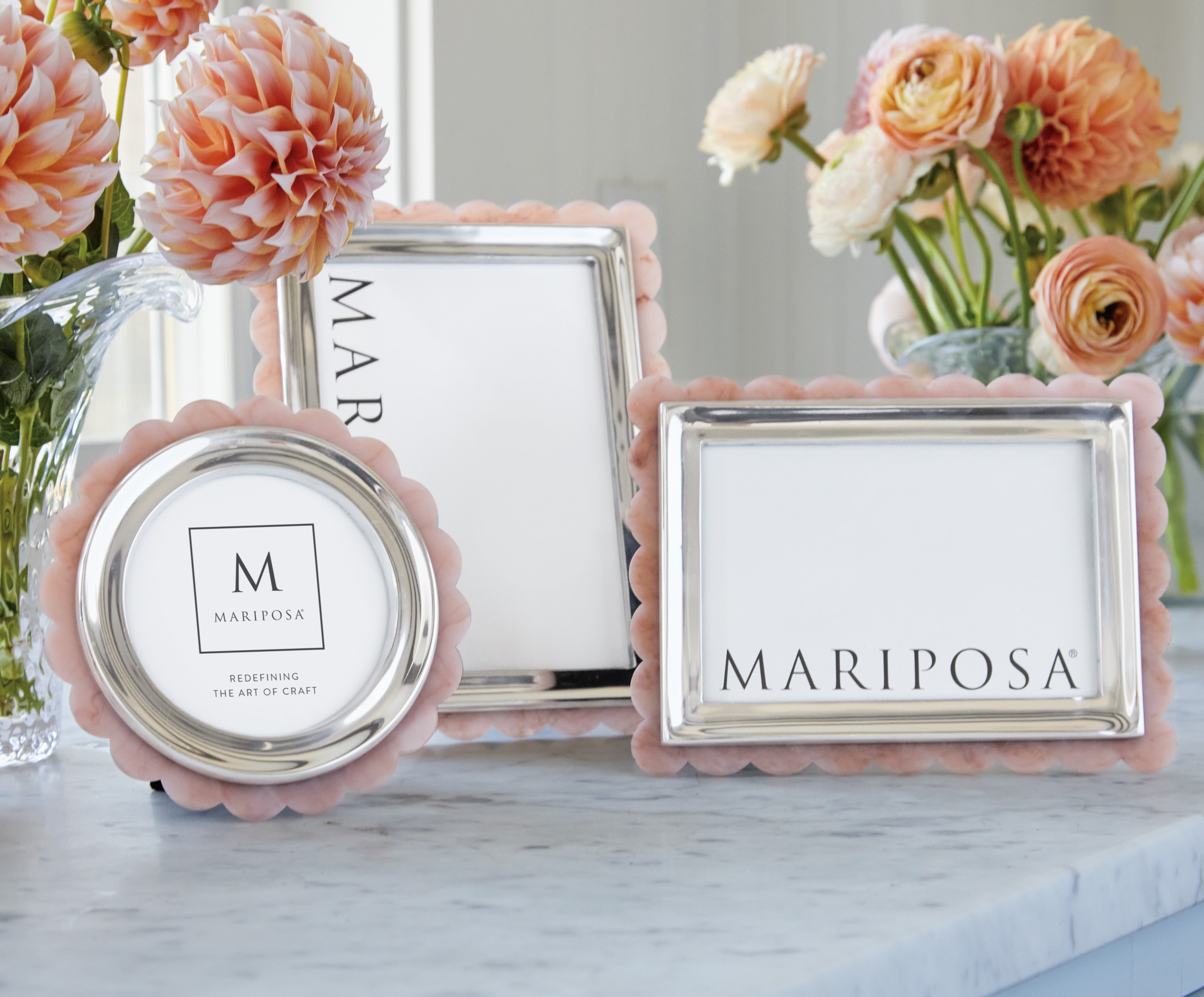 Pink Acrylic Scallop 4x6 Frame – Mariposa