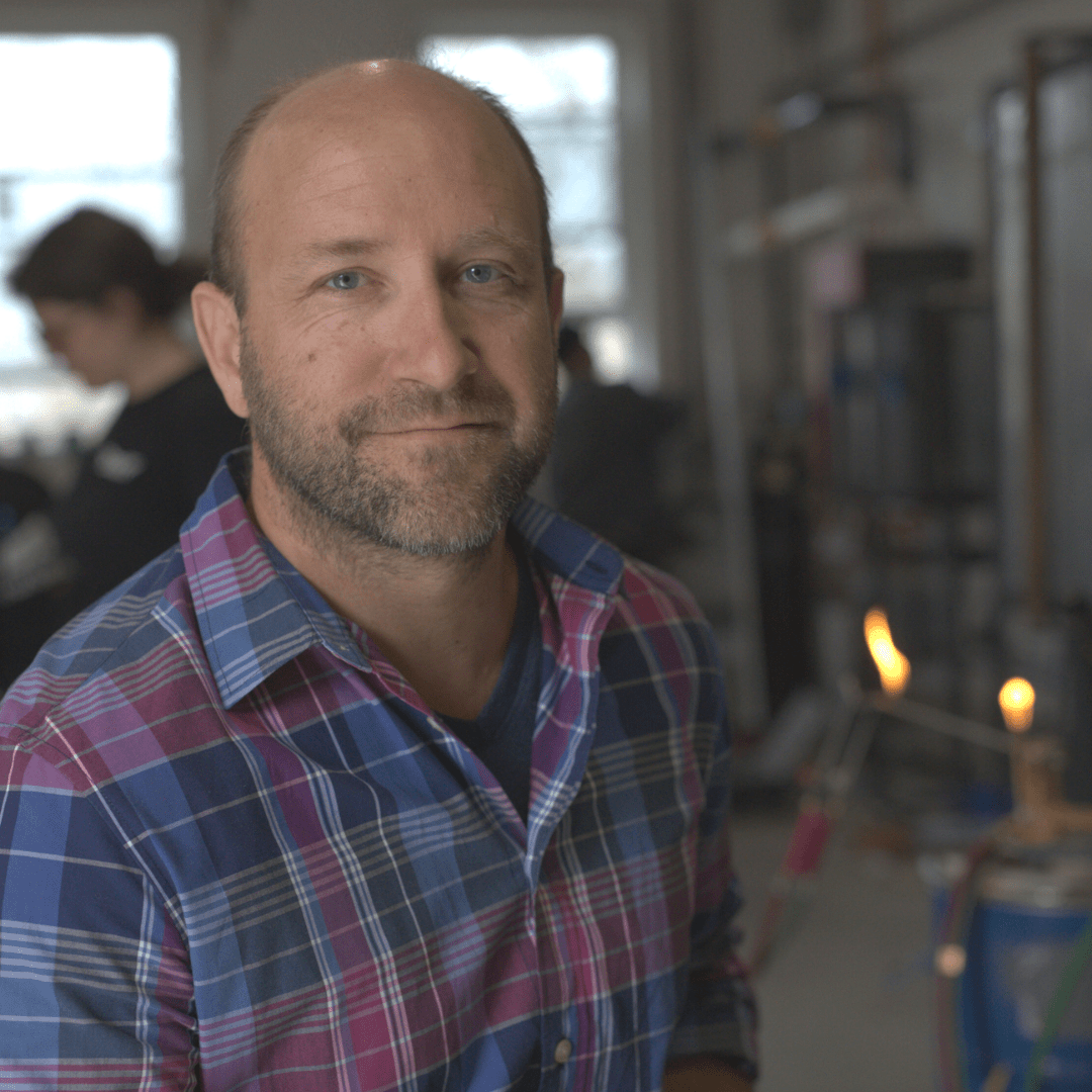 Artisan & Master Glassblower - James McLeod – Mariposa