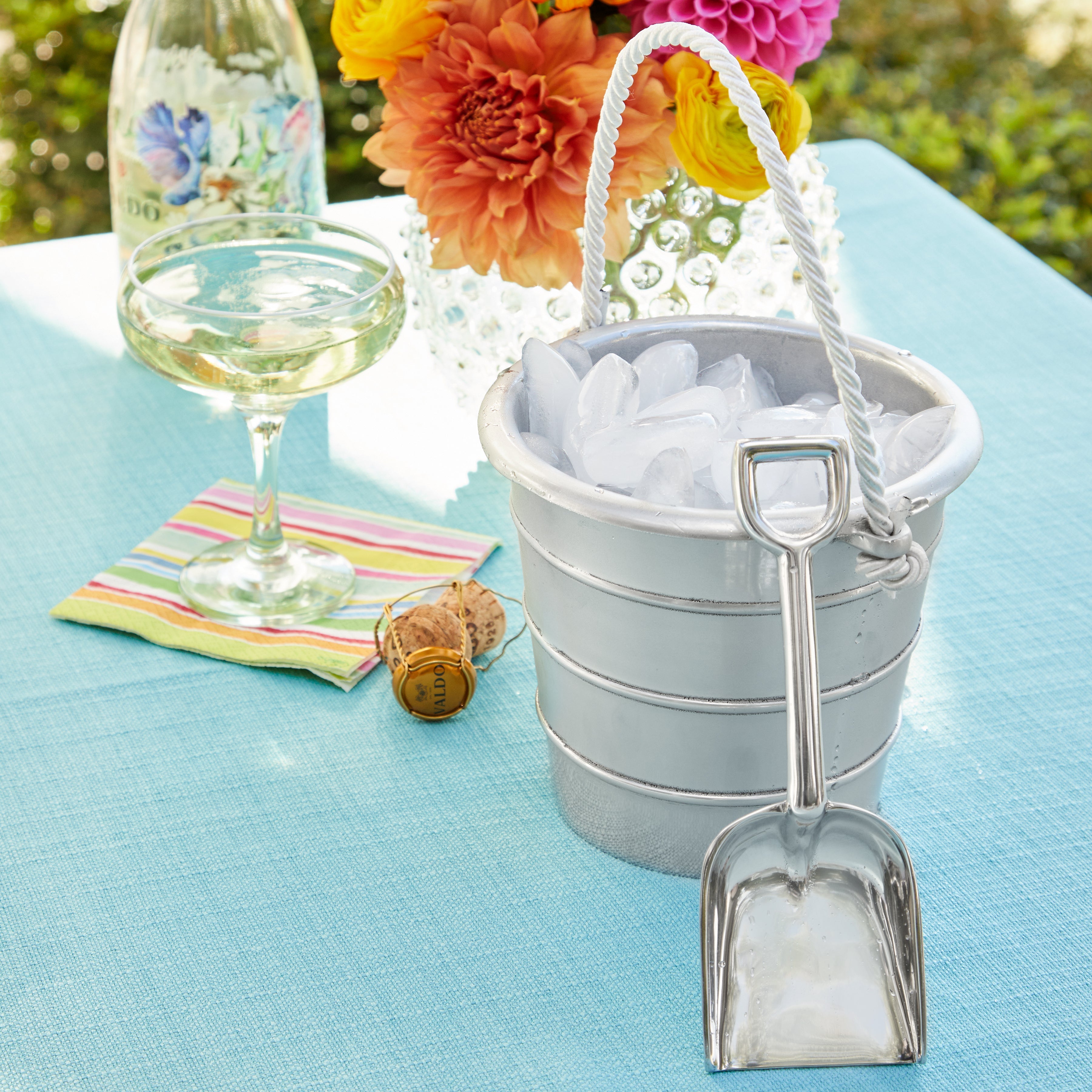 Sand Pail Bucket with Rope Handle – Mariposa