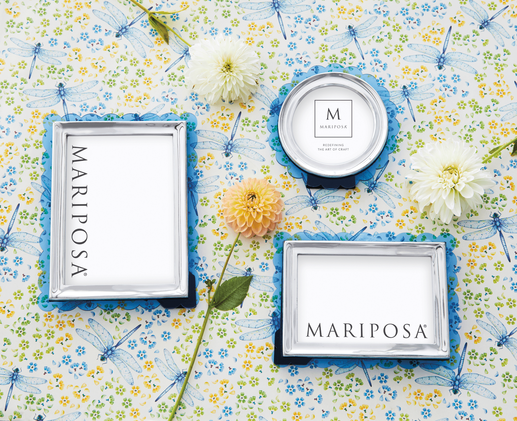 Light Blue Acrylic Scallop Round Frame | Mariposa