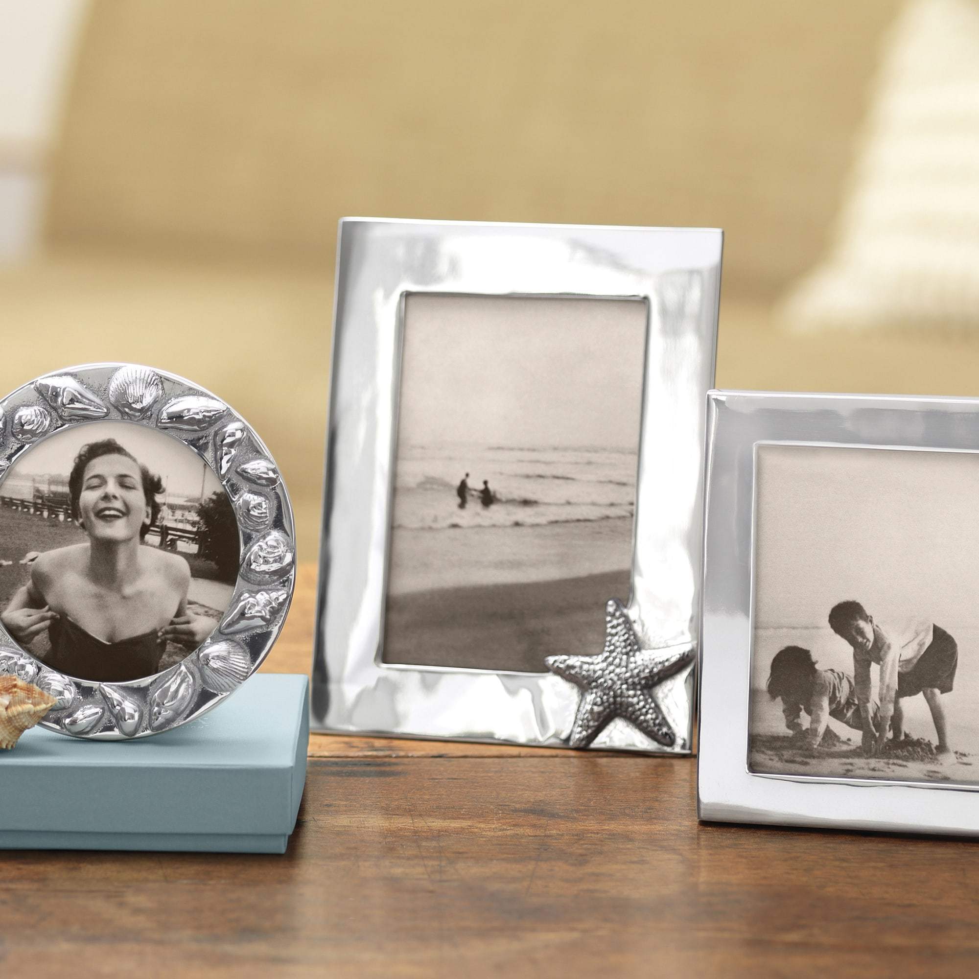 Sand Dollar 5x7 Picture Frame, Engravable | Mariposa